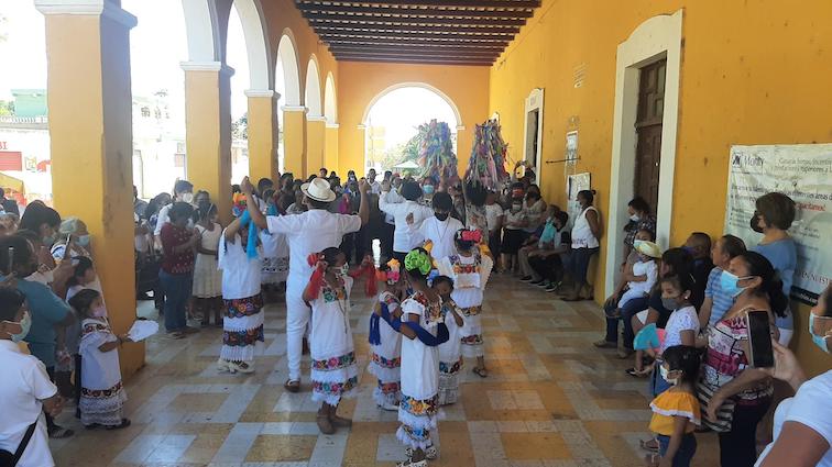 En Citilcum celebran al Padre Eterno | Municipios Yucatán
