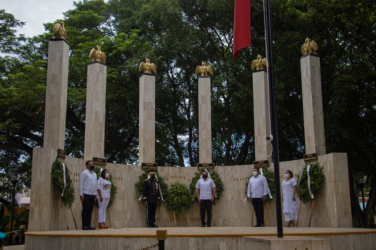 Festejan el aniversario de la Gesta Heroica de la defensa del Castillo ...