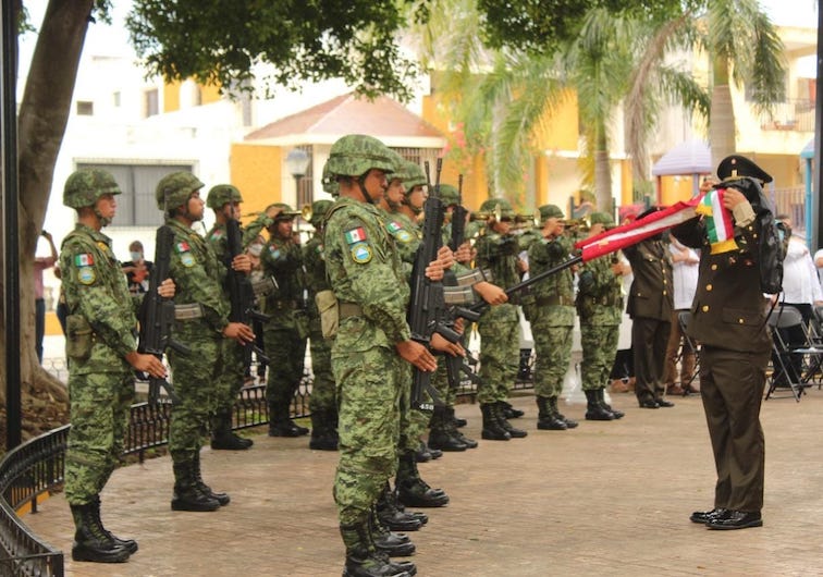 Festejan el aniversario de la Gesta Heroica de la defensa del Castillo ...
