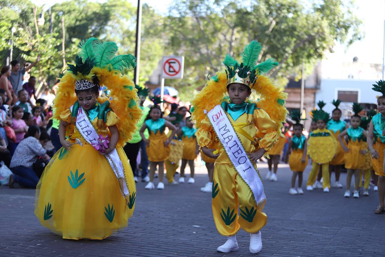 Pequeños protagonistas brillan en el Carnaval Amazónico 2025 ...